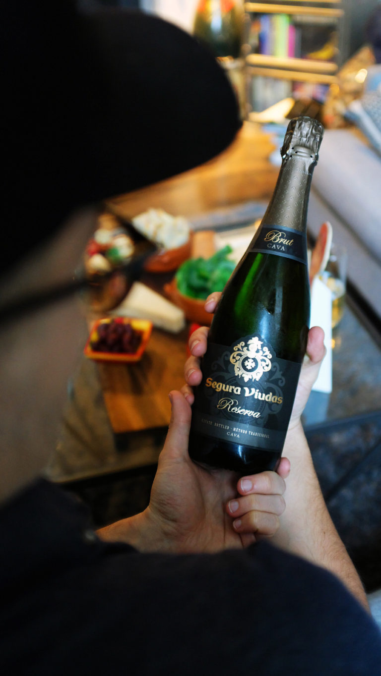 Cava 101: What is Cava? | Sparkling Winos